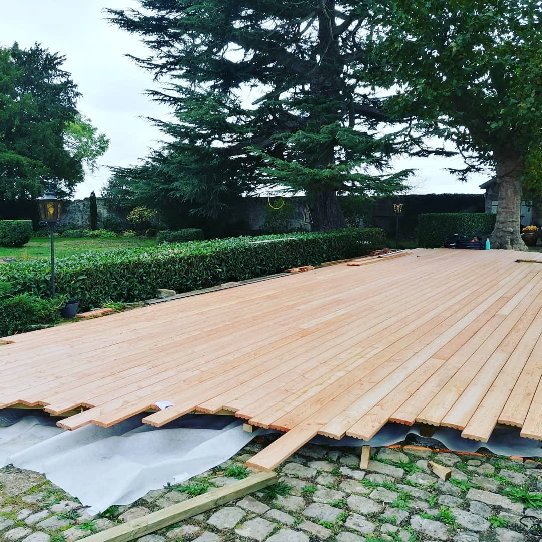 Terrasse en bois mélèze de 100m² à Meaux (77) | Terrasse bois 77 ...